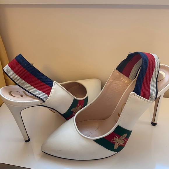 Shoes | Gucci White Leather Heels With Bumblebee Worn Few Times Great ...